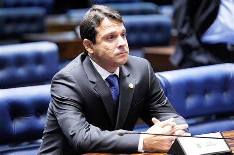 Comiss O Do Senado Aprova Pec Que Estabelece Elei Es Diretas