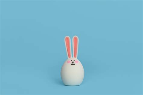 파란색 배경에 고립 된 분홍색 귀가있는 흰색 토끼 공간을 복사합니다 0명에 대한 스톡 사진 및 기타 이미지 0명 귀 부분 다중 색상 Istock