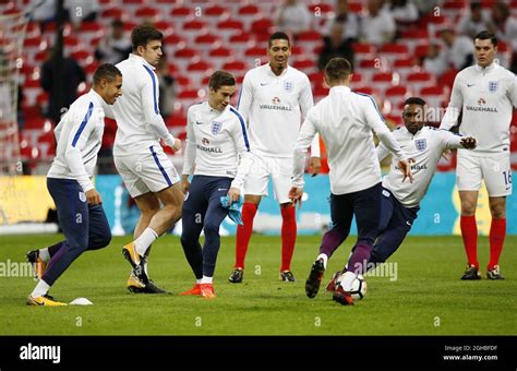 Englands Harry Winks Warms Up During The World Cup Qualifying Match At