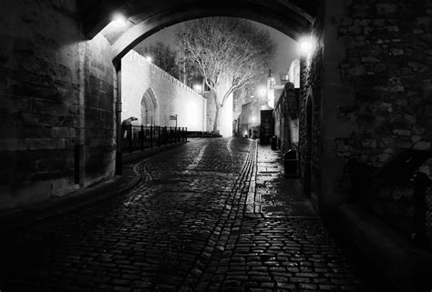 East End At Night | Spitalfields Life