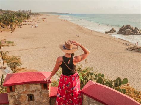 Playa Zipolite Photos Beach Girls Club Nuestra Playa