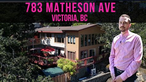 Stunning Craftsman Home In Victoria Bc 6 Bed 4 Bath With 180 Degree