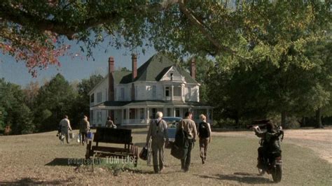 Spoiler Alert The Walking Dead Removes Actor Steven Yeun From Credits