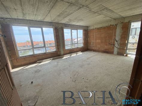 Екип Имотен Център Варна