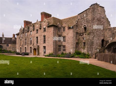Medieval Fortification And 17th Century Mansion House Hi Res Stock