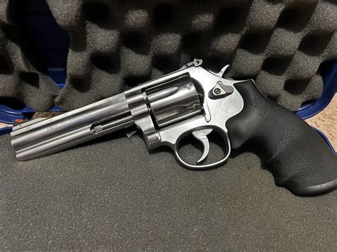 Help Identifying Scrolller