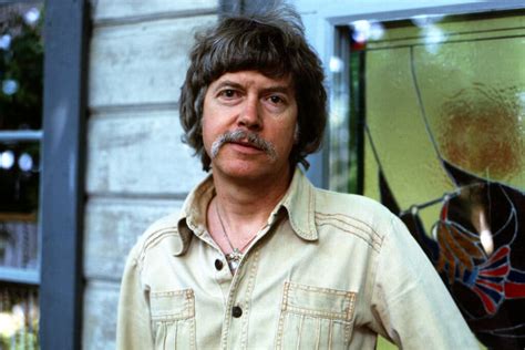 Tom Robbins Whose Comic Novels Drew A Cult Following Dies At 92 The New York Times