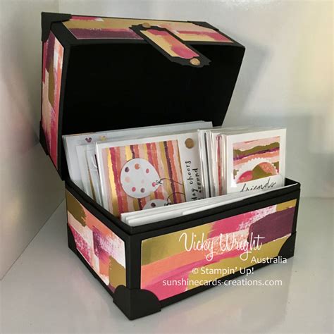 Vanity Box Open 1 Vicky Wright