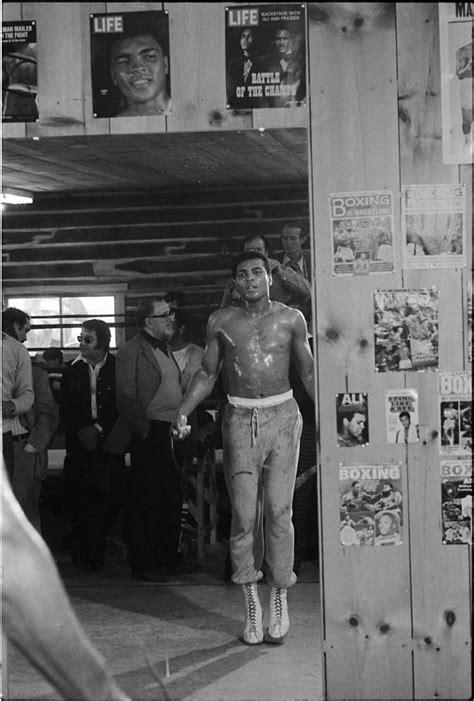Pin By Matt On Vision Muhammad Ali Boxing Images Boxing Posters