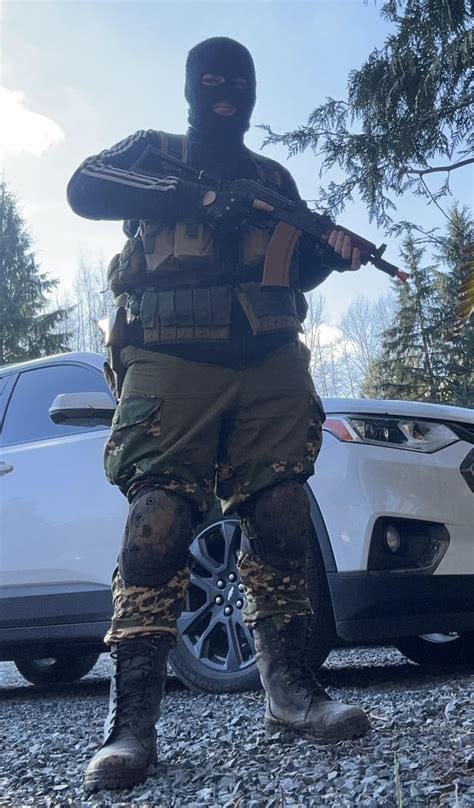 Irregular Militia Impression Tracksuit Variant R Playsquad