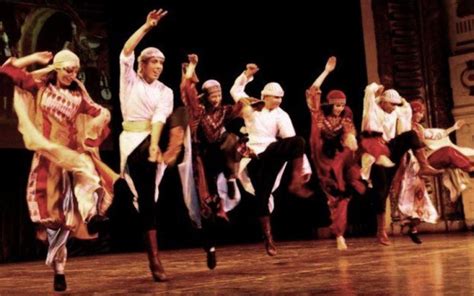 Dabke Dance History Types Technique Costumes And More City Dance