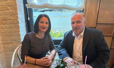 Slobodan Stanić Prelazi Iz Sds U Narodni Front Jelene Trivić