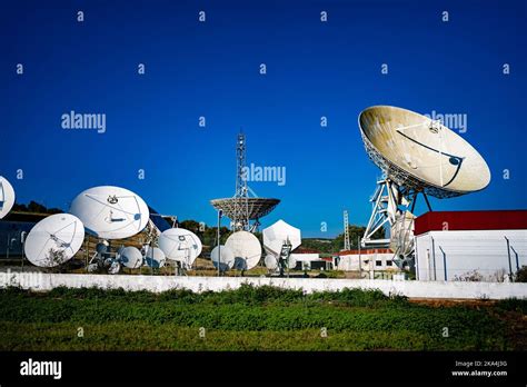 Earth Based Astronomical Radio Telescope Radio Telescopes Used In Science For Space Observation