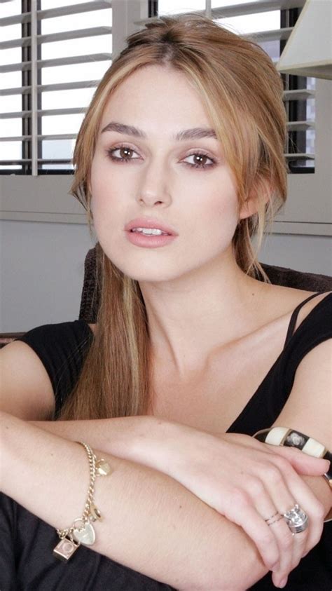 Wallpaper Keira Knightley 16 2560x1600 Picture Image