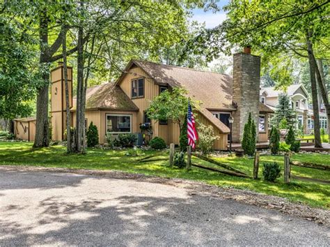 Houghton Lake Mi Real Estate Houghton Lake Mi Homes For Sale Zillow