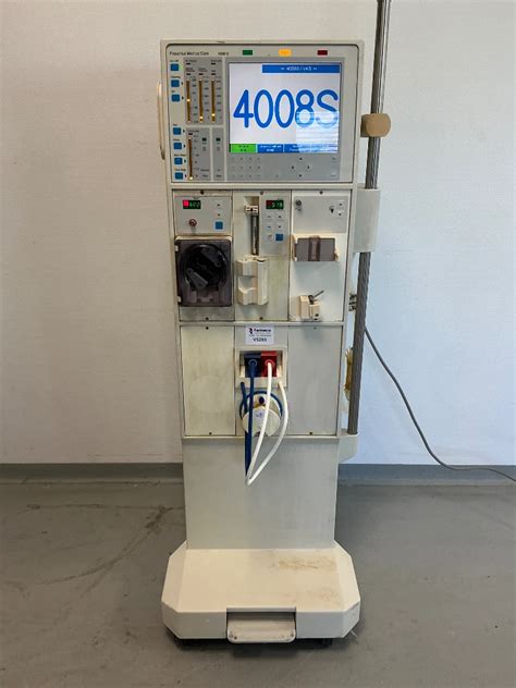 Fresenius Medical Care 4008 S Hemodialysis Machine