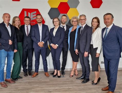 Od Dziś Jestem Dumną Absolwentką 30 Edycji Emba Na Uniwersytecie Ekonomicznym We Wrocławiu