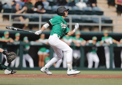 Rainbows Slug Four Homers In Routing North Dakota State Honolulu Star Advertiser