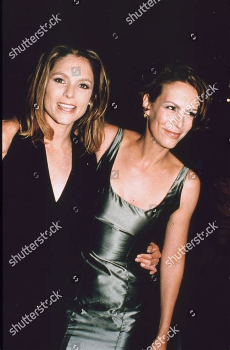 Kelly E Jamie Lee Curtis