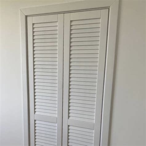 ЖАЛЮЗІЙНІ РЕЙКОВІ РОТАНГОВІ ФАСАДИ Товари та послуги компанії Столярна справа Trivero