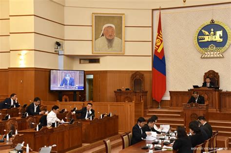 Монголд эмчлүүлэх боломжгүй өвчнөөр гадаадад эмчлүүлсэн хүүхдийн эмчилгээний зардлын 50 хувийг