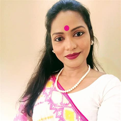 সিফাত আমি তোমারই সঙ্গে বেঁধেছি আমার প্রাণ সুরের বাঁধনে তুমি জানো না আমি তোমারে পেয়েছি