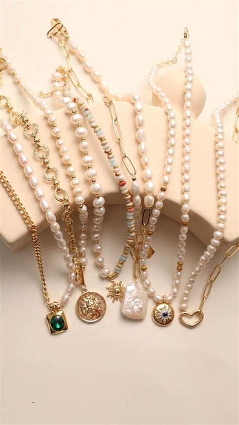 Choose Your Heartfelt Pearl Necklace Video In 2024 Pearl Necklace