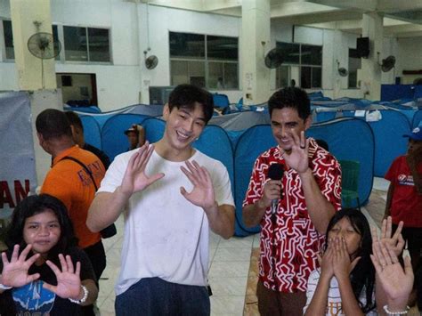 Korean Actor Kim Ji Soo Shows Hands On Support In Typhoon Carina Relief