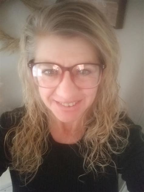 Jade Square Lined Bifocal Glasses Matte Crimson Fade Womens Eyeglasses Payne Glasses