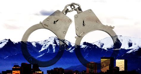 Sex Workers In Alaska Say Cops Are Abusing Their Power To Solicit Sex Acts Huffpost Women