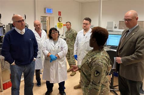 Army Oil Analysis Program Lab Hosts 405th Afsb Leaders For Capabilities