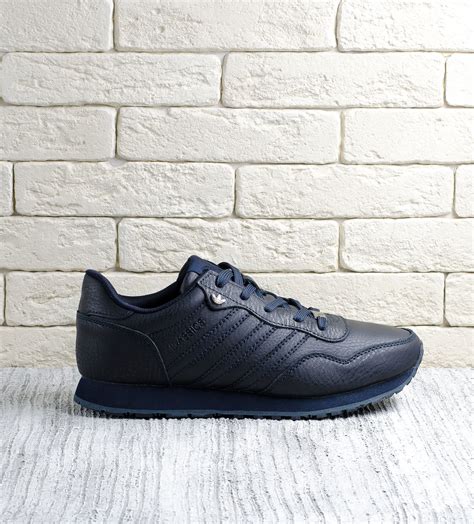 Кроссовки Adidas Cl Assics Dark Blue купить в Краснодаре