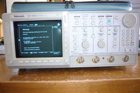 Tektronix Tds 620a Digital Oscilloscope 500mhz 2gss