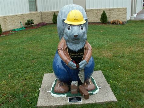 Woodland Squirrel Sculpture Oleanny Olean Sculpture Squirrel