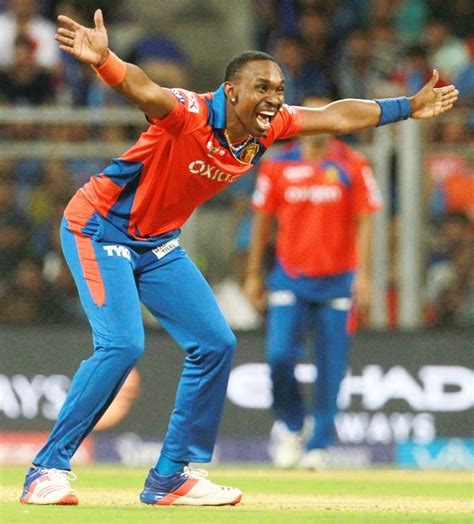 Injured Dwayne Bravo Ruled Out Of Entire Ipl Season Rediff Cricket