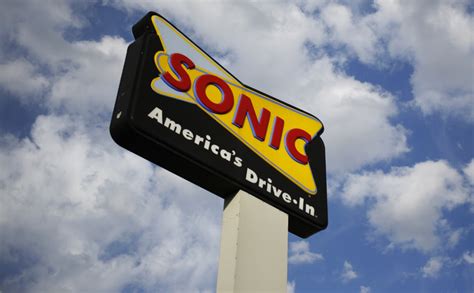 Sonics Highly Anticipated New Slush Is Officially Here—and It Comes With A Big Surprise Parade