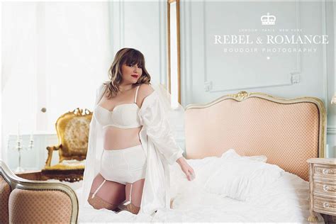 Plus Size Boudoir Curvy Boudoir Sessions Rebel And Romance Boudoir