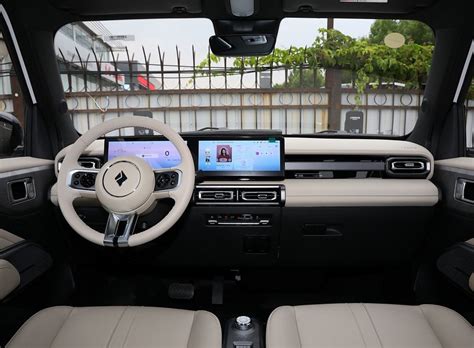 Baojun Yueye Interior Photos Of