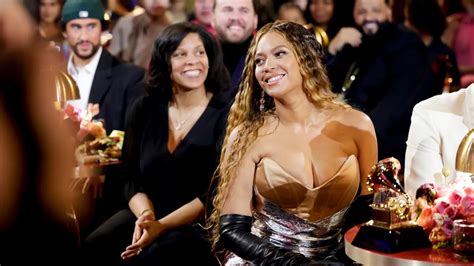 Beyonc Kwam Fashionably Late Bij De Grammy Awards