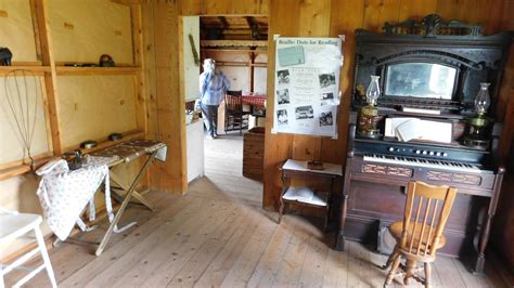 See The Usa The Mystery Shopping Way Laura Ingalls Wilder Homestead