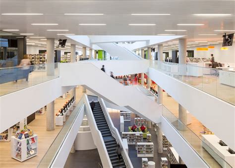 Halifax Central Library Features Stacked Glass Boxes