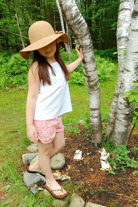 Daisy Tween Shorts Violette Field Threads