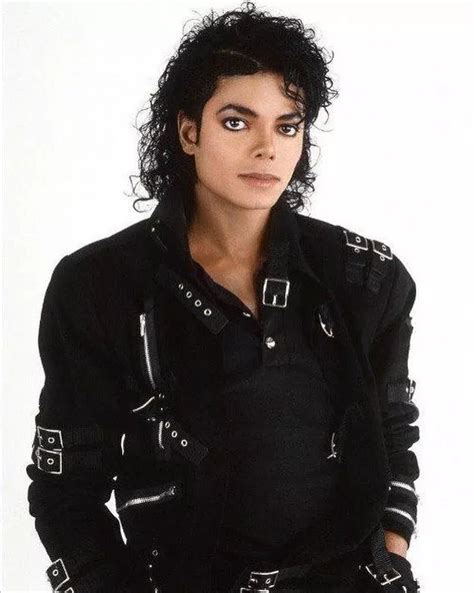 Pin By Gal Casaes On Michael Jackson Michael Jackson Smile Michael