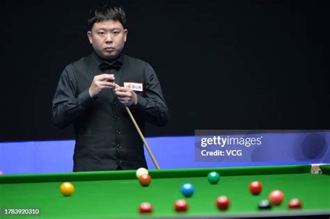 Zhang Ding Photos And Premium High Res Pictures Getty Images