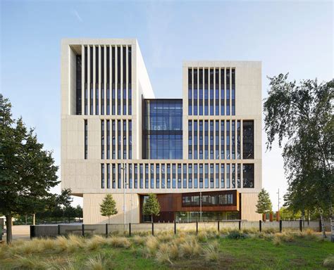 Stanton Williams Completes Ucls Largest University Building