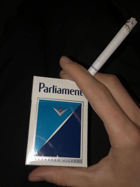 Parliament Lights Rcigarettes