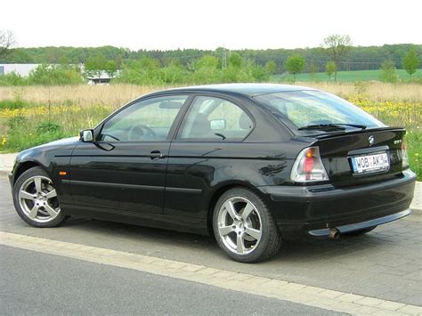 Bmw 316ti Photos News Reviews Specs Car Listings