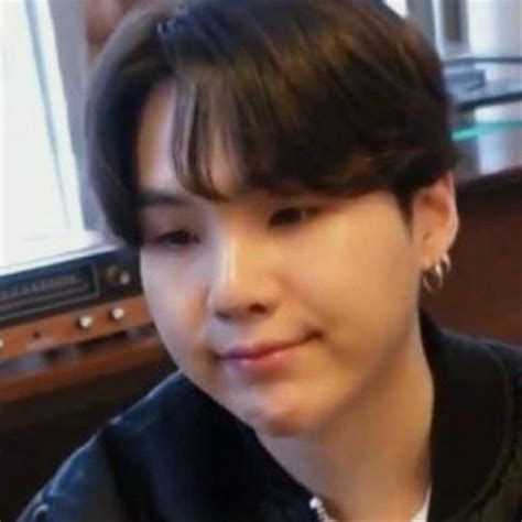 Pin By Lillinette On Bts Bts Yoongi Yoongi Min Yoongi