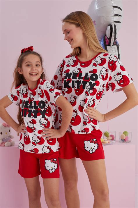 Πιτζάμα Σορτσάκι Μαμά και Κόρη Hello Kitty Emma