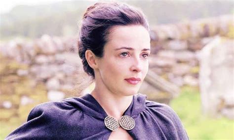 Funky Mbti In Fiction Outlander Jenny Fraser [estj 1w2] Outlander